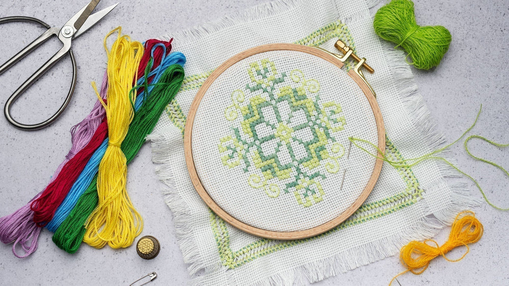 Beginner's Guide to Cross-Stitch: Essential Materials and Tips